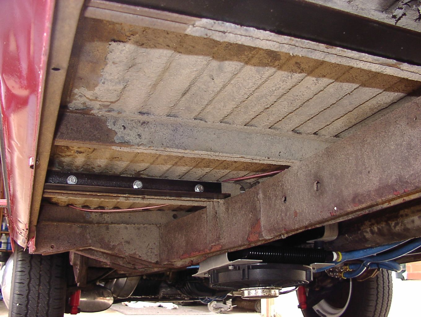 TheSamba.com :: Bay Window Bus - View topic - Propane Tank Install w ...